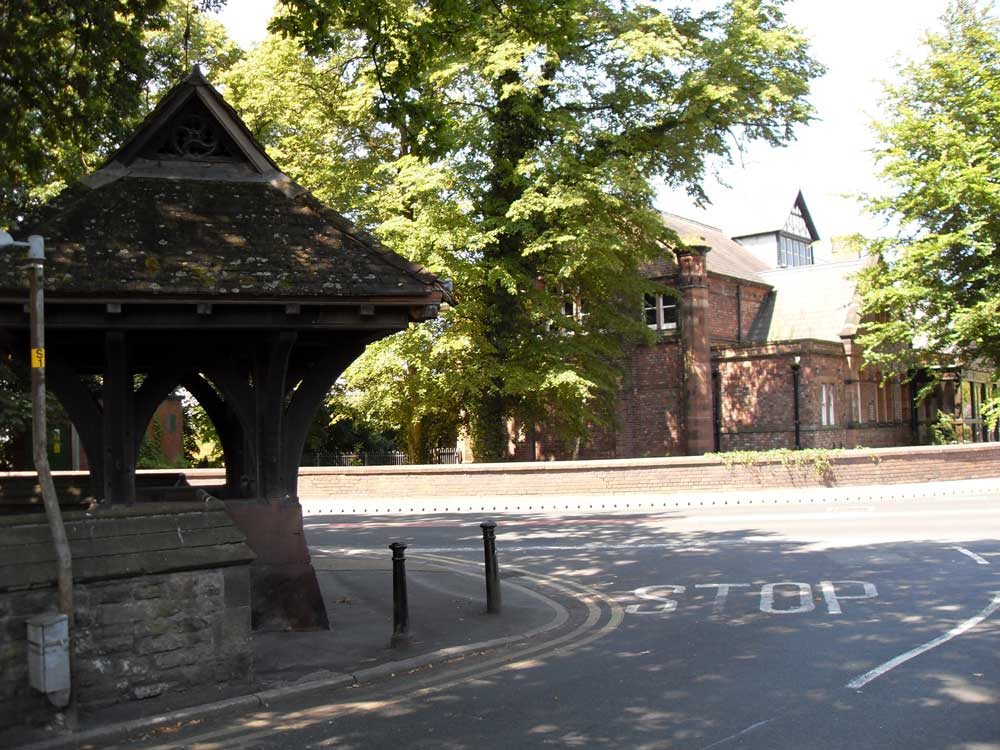 Knowsley Town Council
